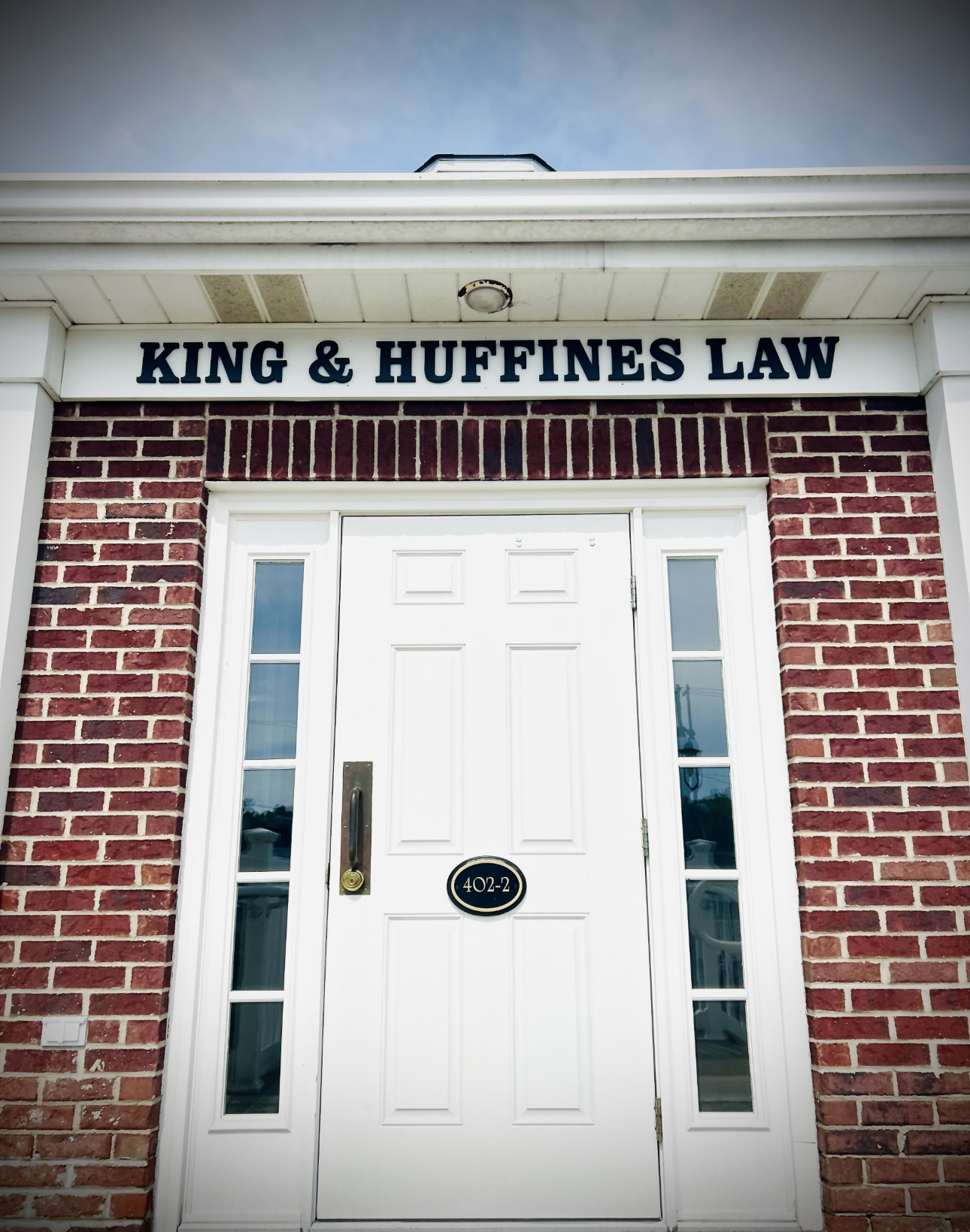 Contact – King and Huffines
